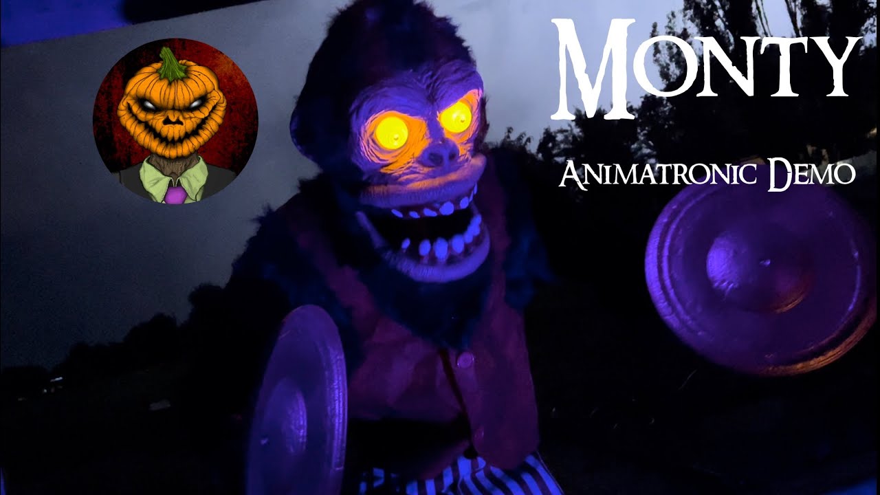 Monty Animatronic Demo - Spirit Halloween 2022 Animated Prop (in a ...