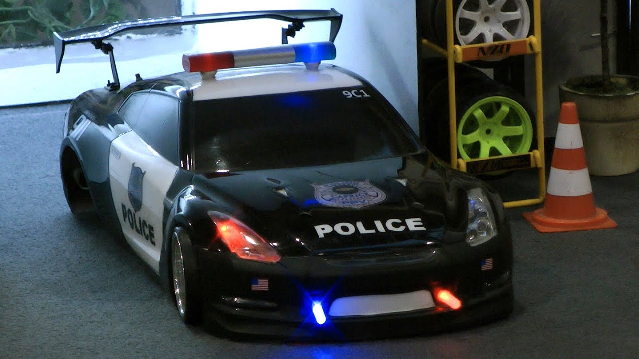 Modellauto Drift Freaks Berlin RC Model Car Drifting - YouTube