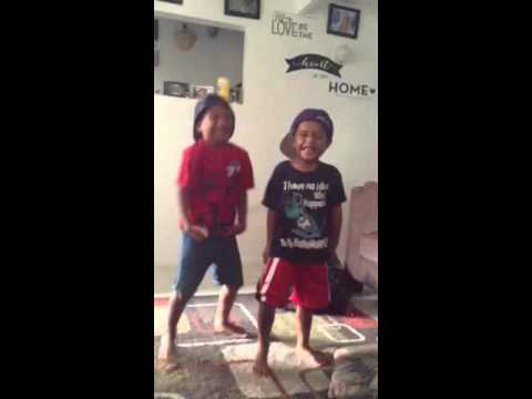 Wiggle part 2 (TOKI AND BJ)