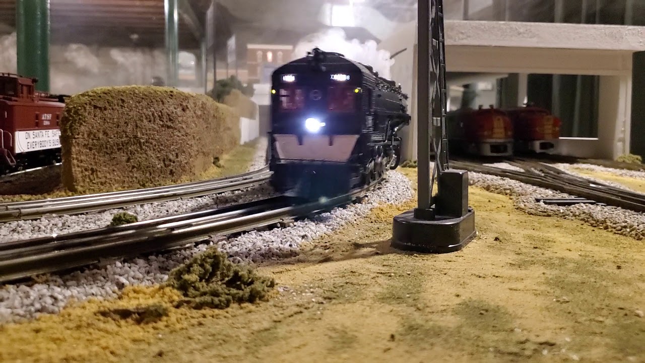 SP AC6 Cab Forward and a PFE refrigerator block. - YouTube