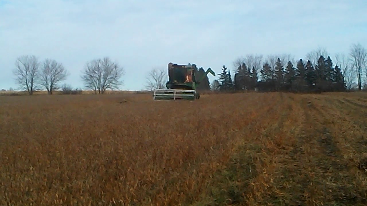 Oliver 535 Combine - YouTube