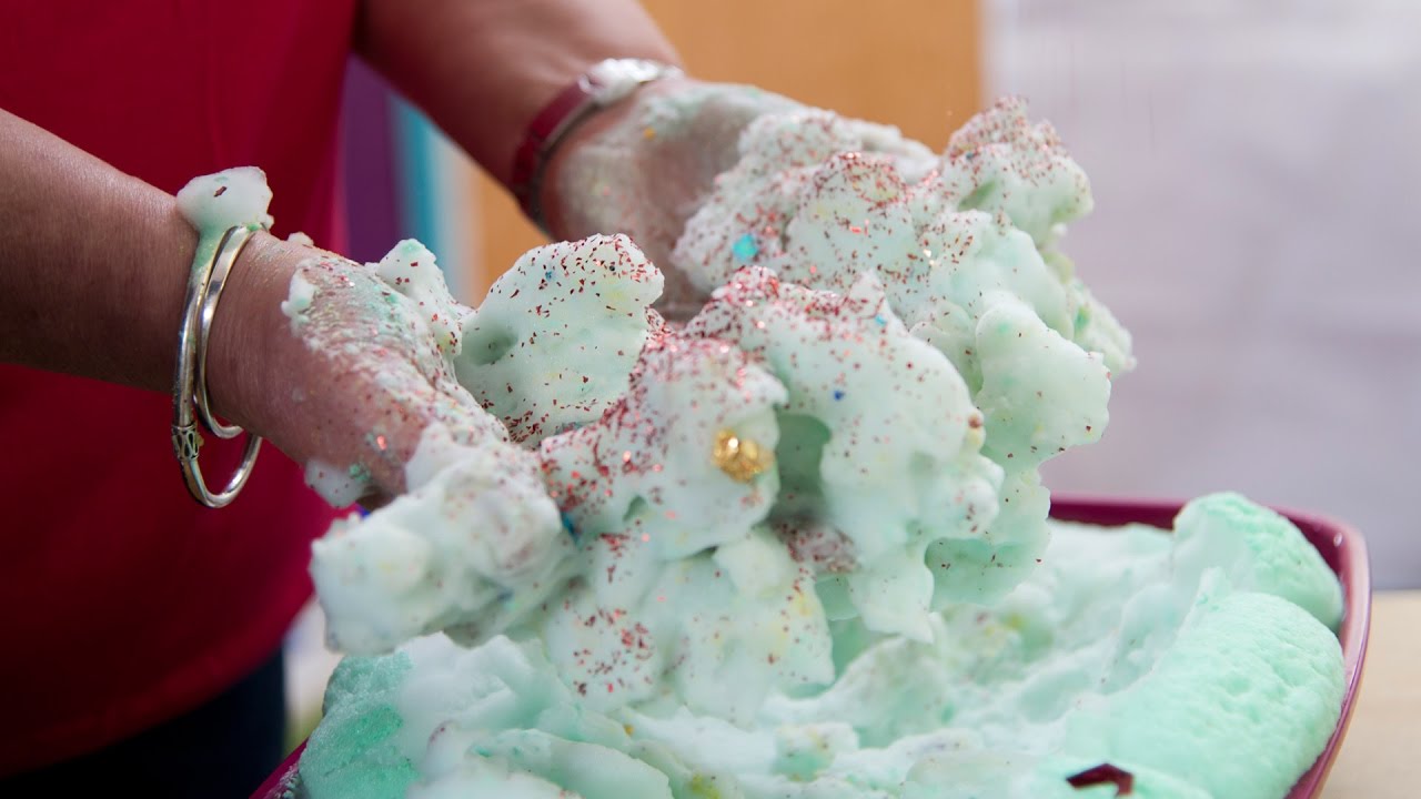 Making play inclusive - Messy play - YouTube