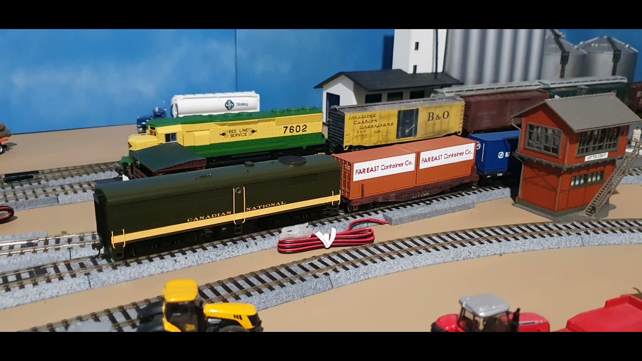 Part 10. Bachmann FB2 sound to a FA2 plus CV setting. - YouTube