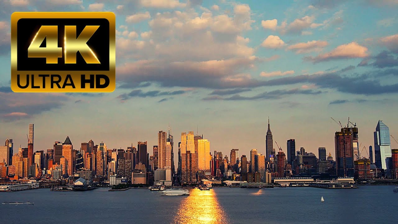Manhattan at sunset timelapse one minutes less - YouTube