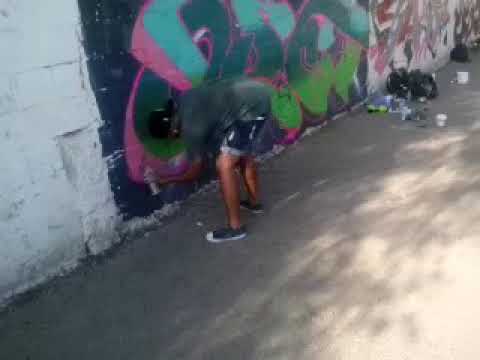 graffiti maroc battle in meknes - YouTube
