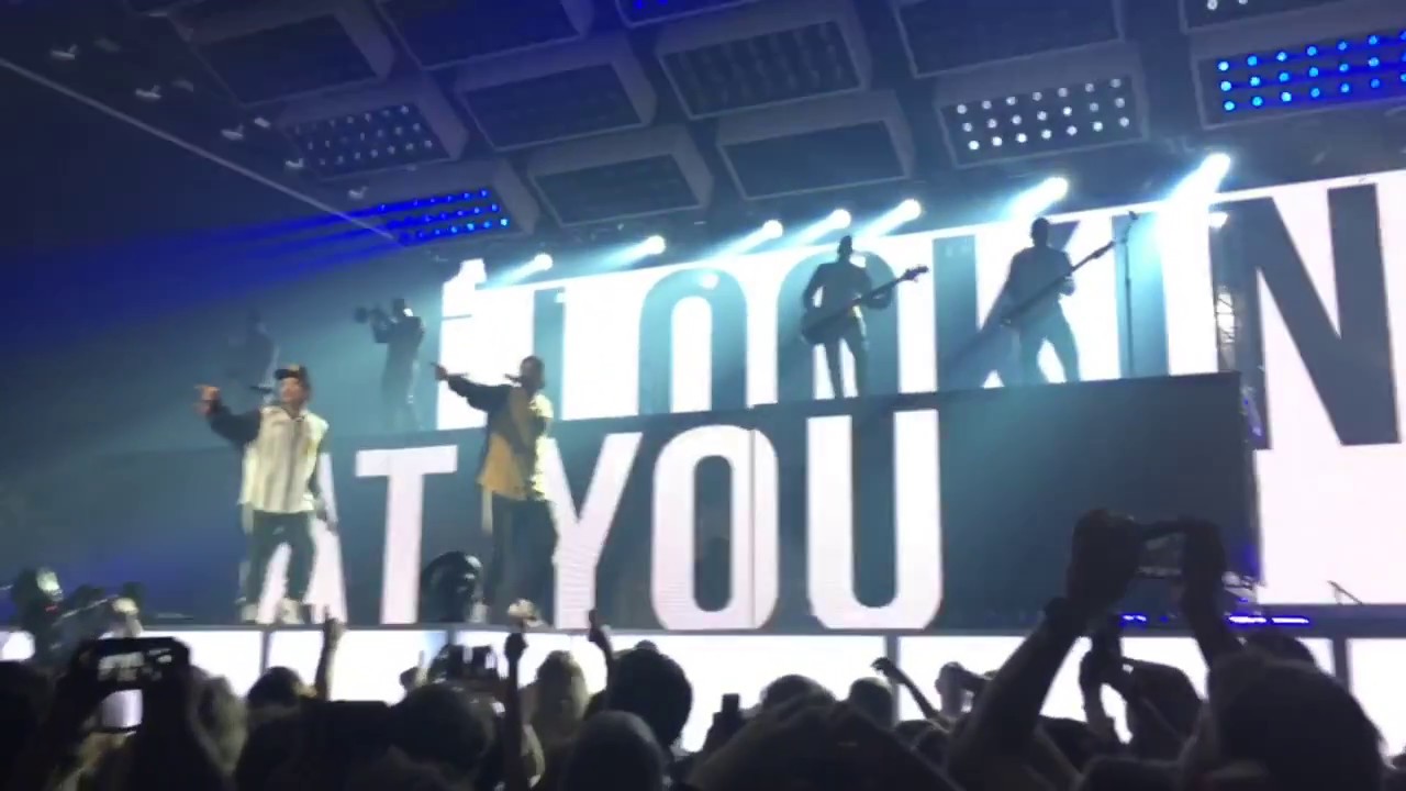 Bruno Mars LIVE 24K Magic World Tour - YouTube