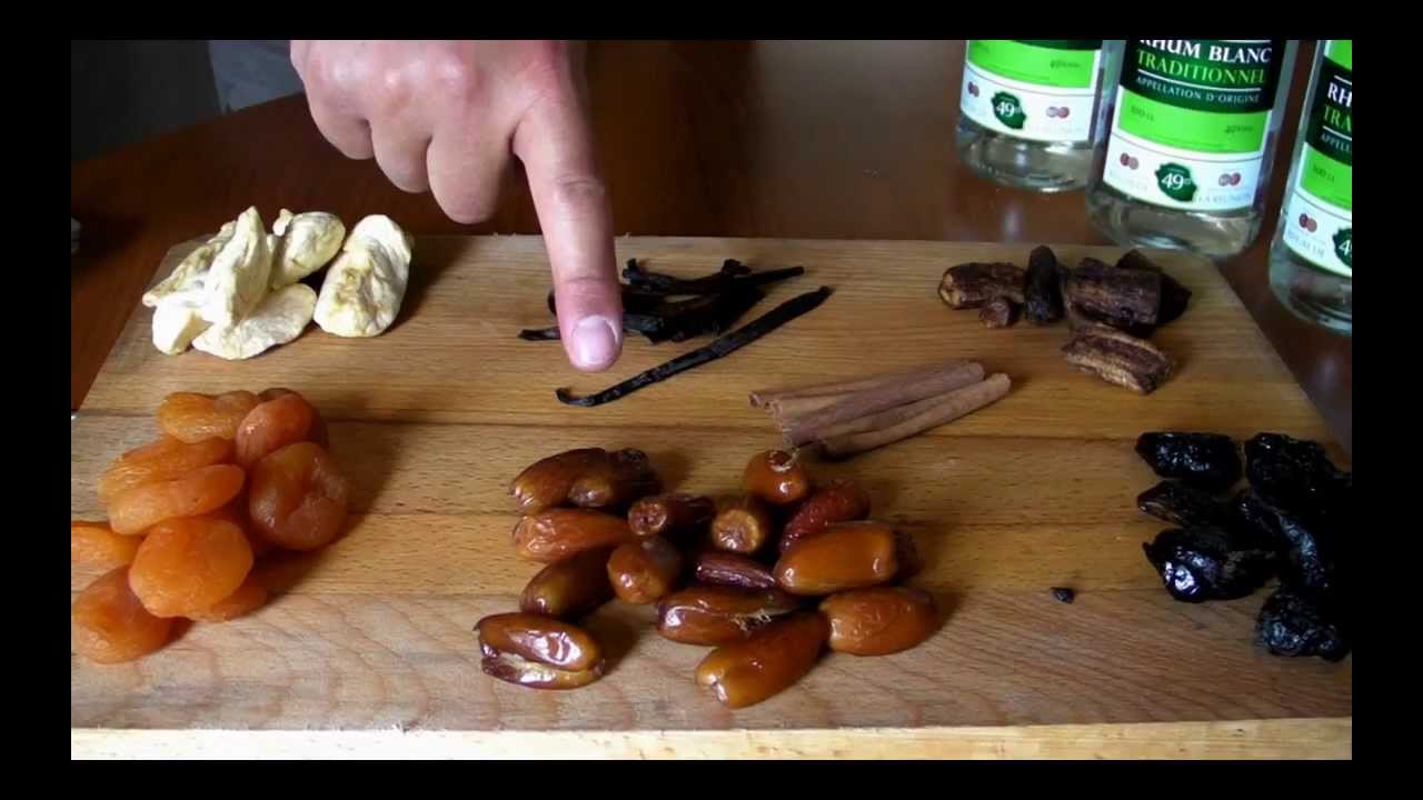 La fabrication du Rhum Arrangé - YouTube