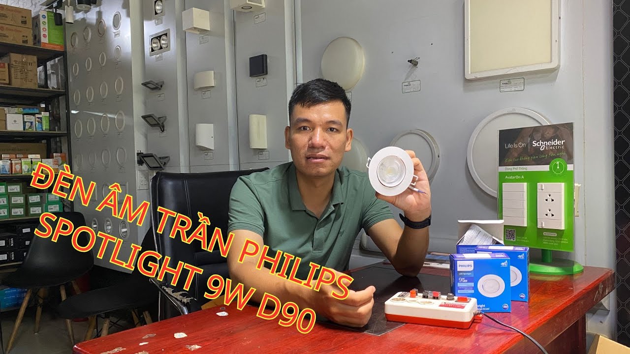 Đèn LED âm trần chiếu điểm Philips SL190 9W 4000K - YouTube