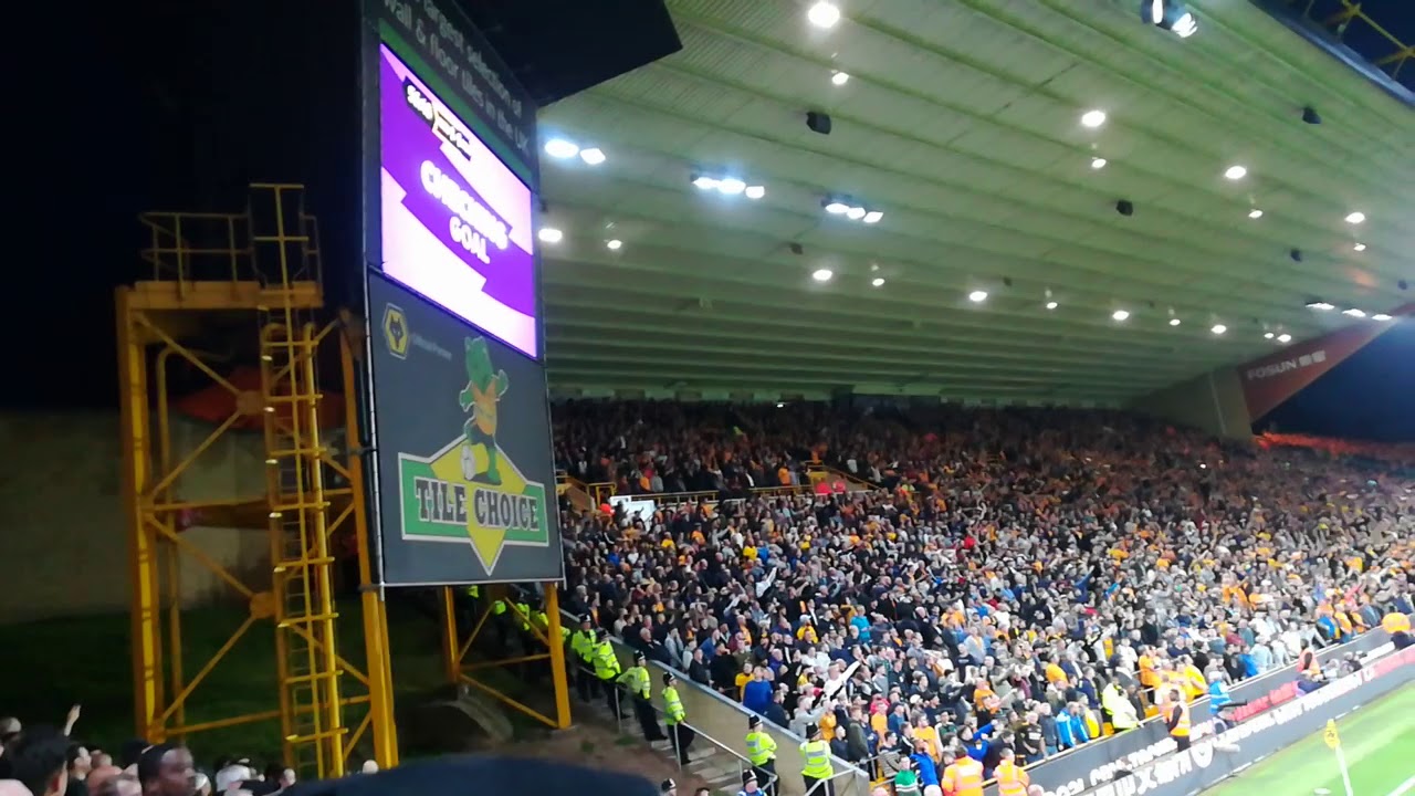 VAR goal check decision and fans reaction - YouTube