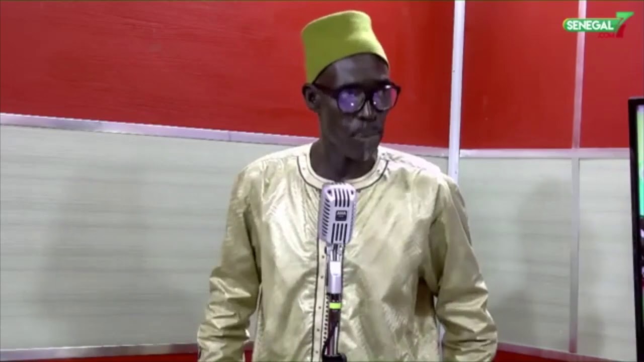 Entretien avec Père Mbaye Ngoné FALL - YouTube