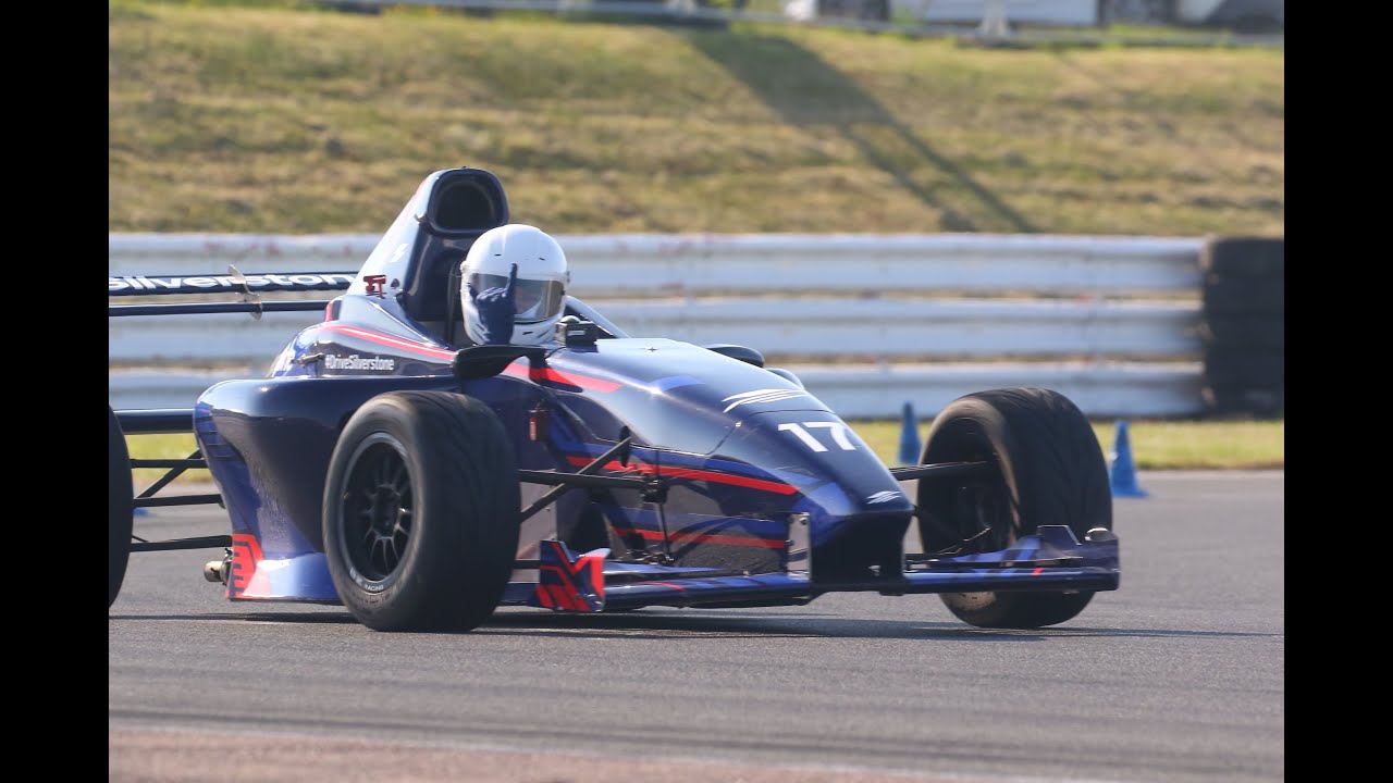 SILVERSTONE DRIVING EXPERIENCE (SINGLE SEATER) - YouTube