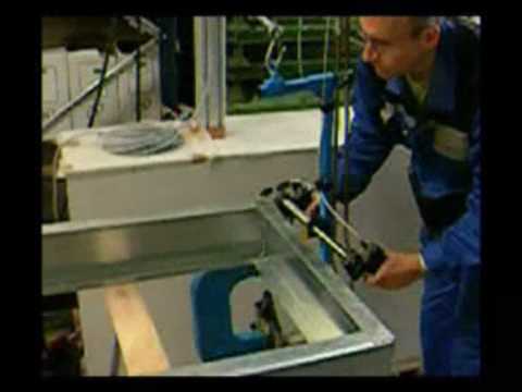 HENROB Self Pierce Riveting Stanznieten high resolution - YouTube