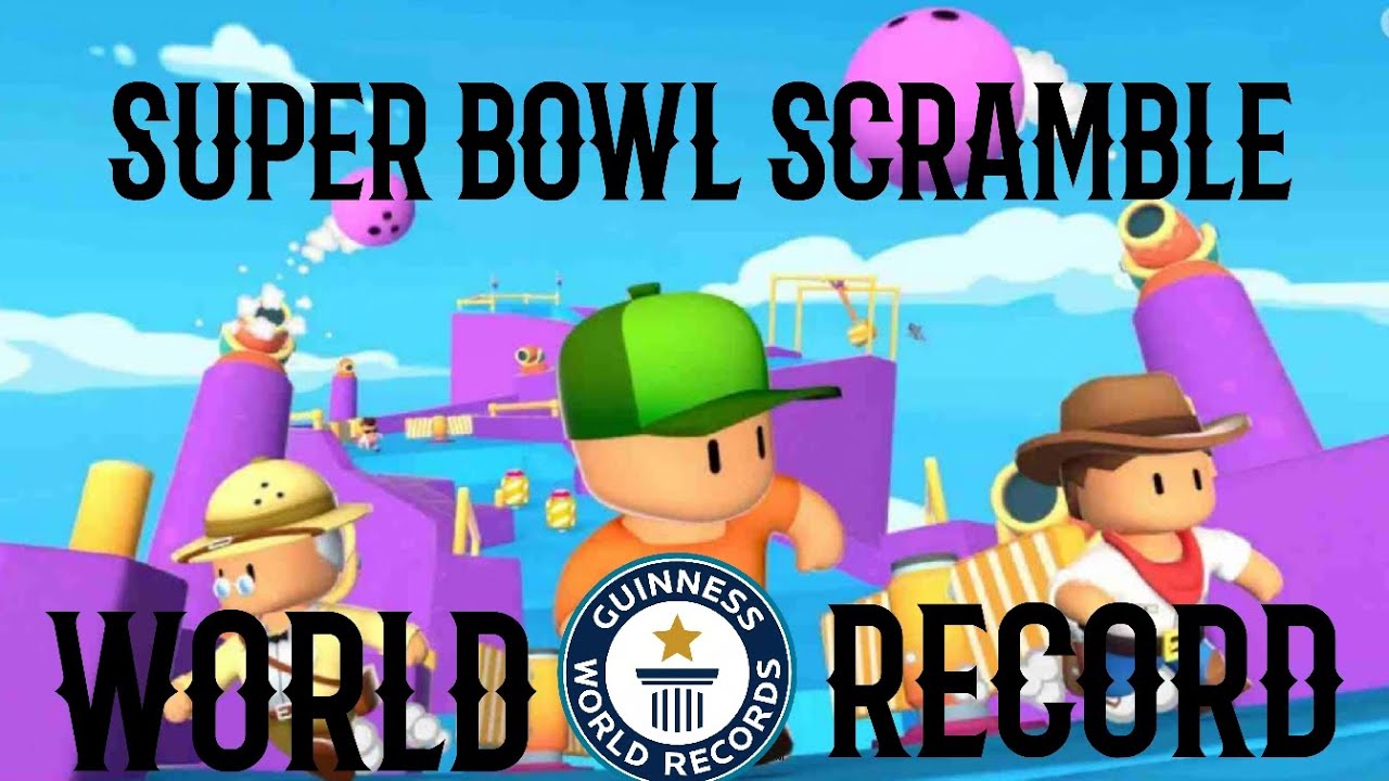 Playing Stumble Guys l Level Super Bowl Scramble l how to qualify first ...
