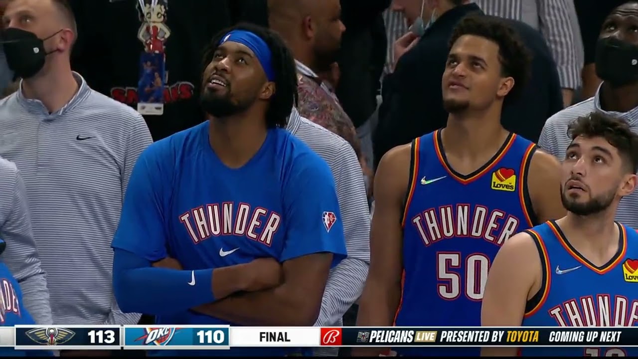 HE HIT A FULL COURT GAME WINNER!😱 HOW?! Devonte Graham Full Court Game ...