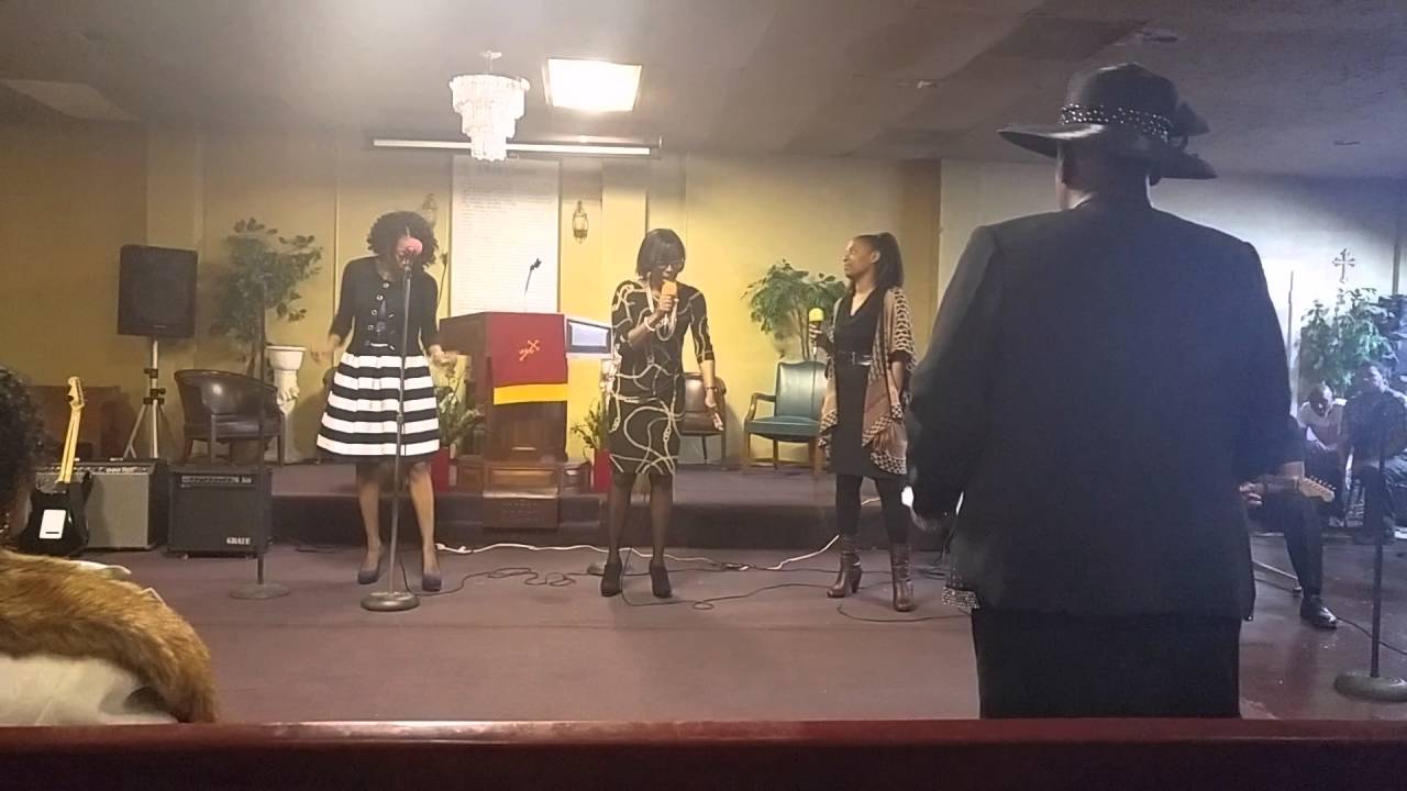 Trinity Rowe - YouTube