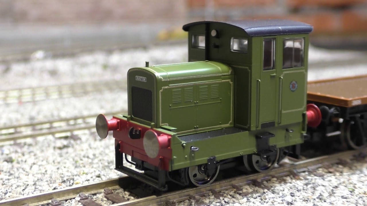 The all new Hornby Ruston 48H review - YouTube