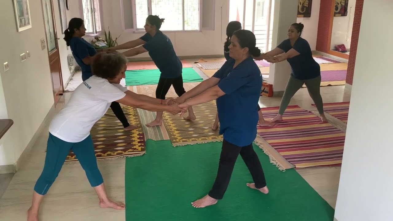 Partner Yoga - Standing Stretches - YouTube
