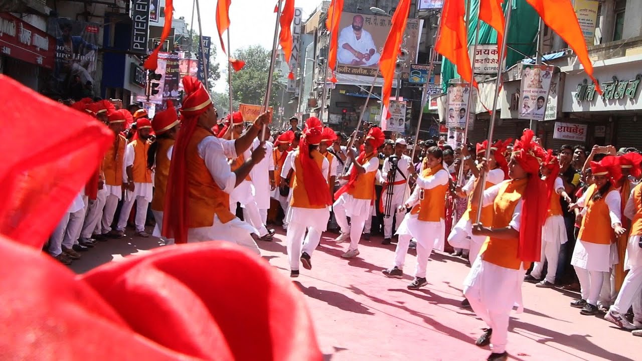 Ganapati Visarjan Miravnuk Pune 2015 - YouTube