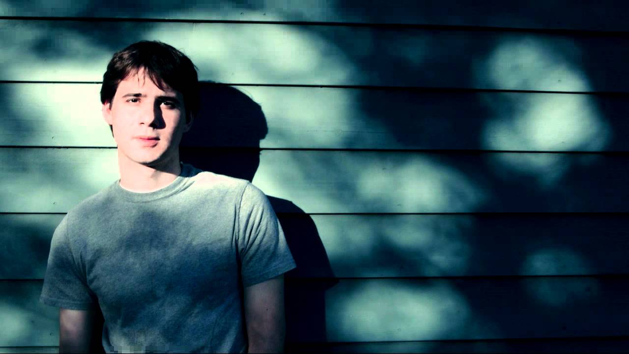 Earth Angel - (Cover) Nicholas Wells - YouTube