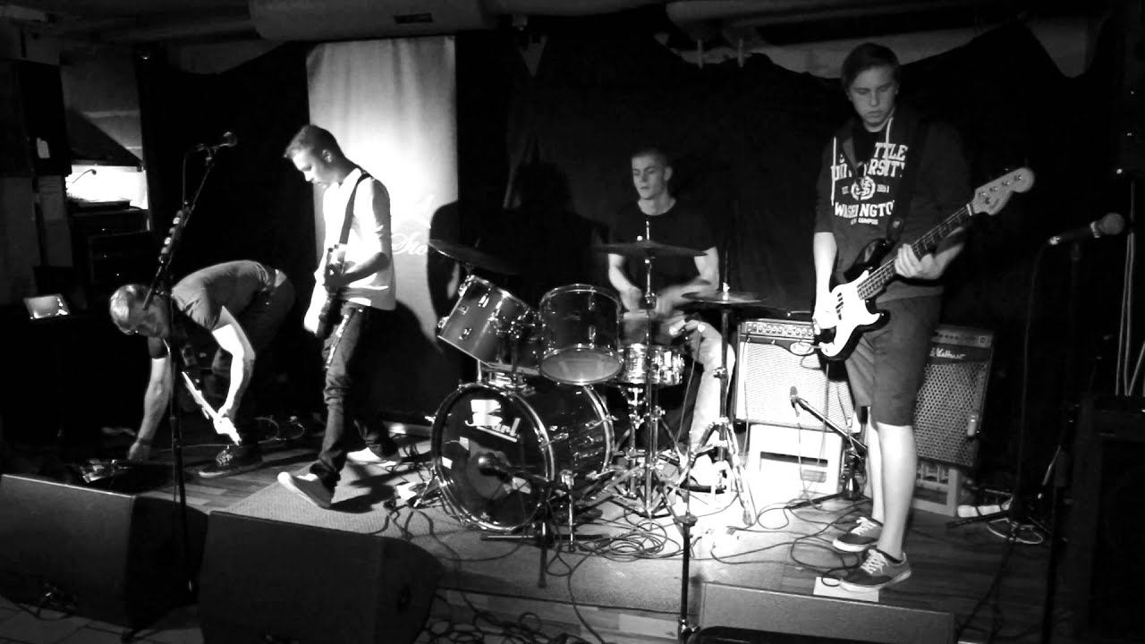 Our Untold Story LIVE @ Broder Tuck 2014 - YouTube