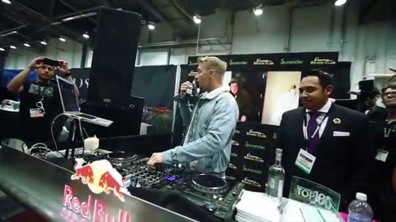 Diplo is 'Resident DJ Of The Year' at Nightclub & Bar 2014 - YouTube
