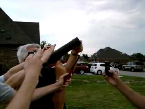 Homemade bazooka fireworks launcher #3 - YouTube