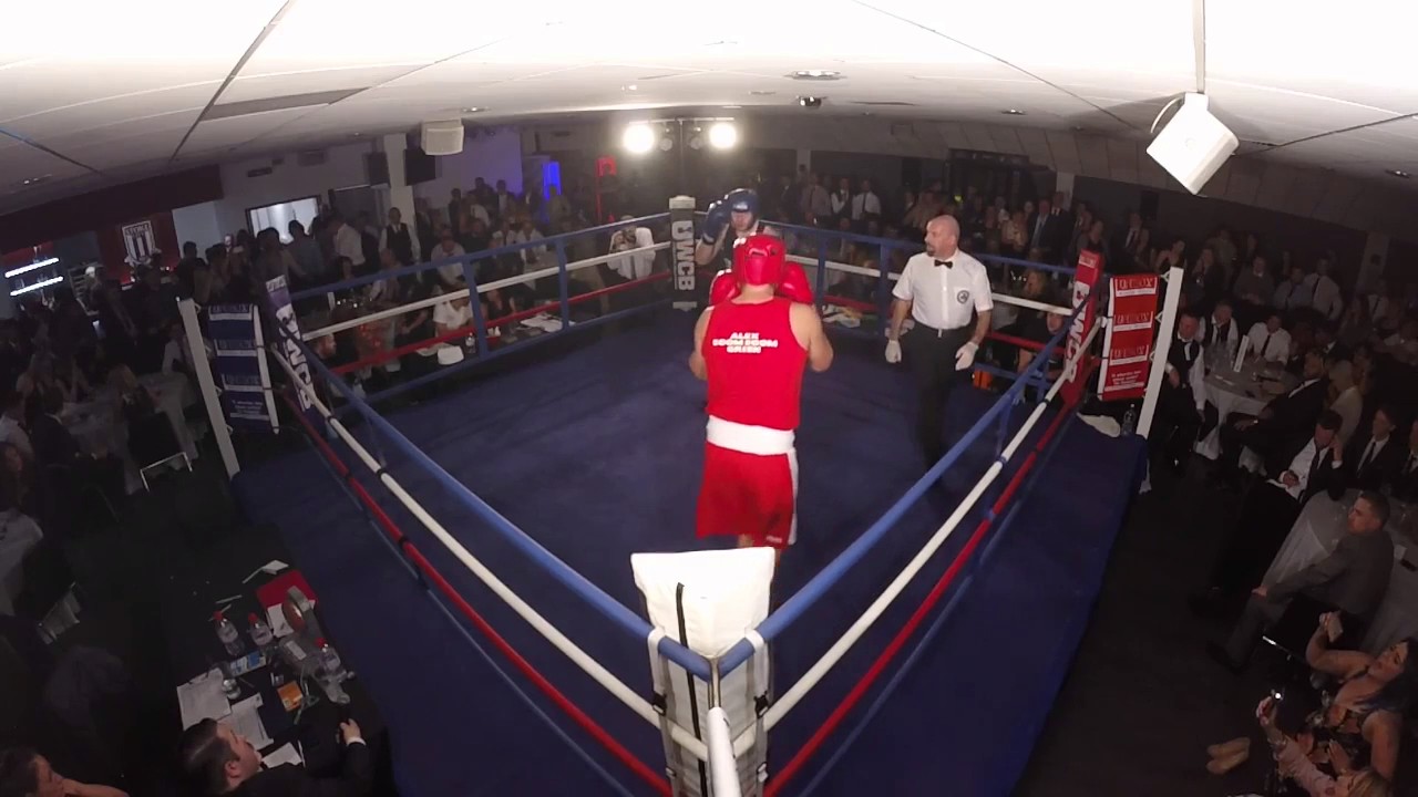 Ultra White Collar Boxing Stoke | Alex Green VS Stuart Barber - YouTube