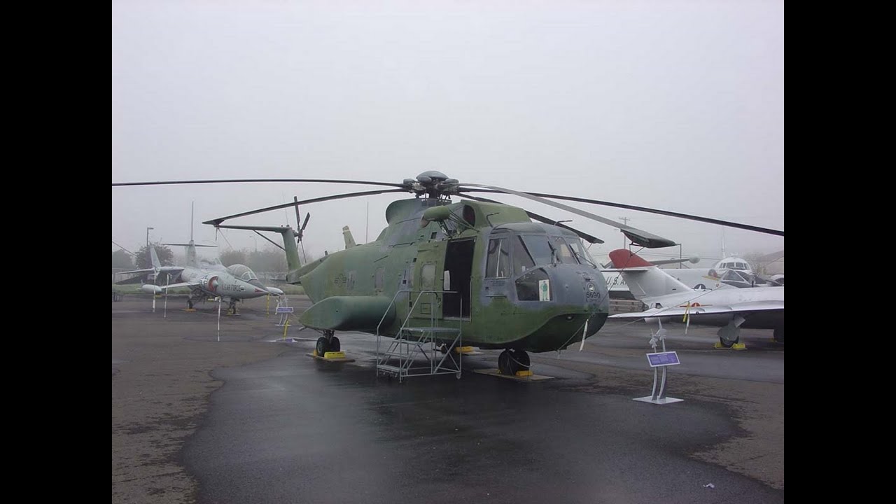 Sikorsky CH-3E Jolly Green Giant - YouTube
