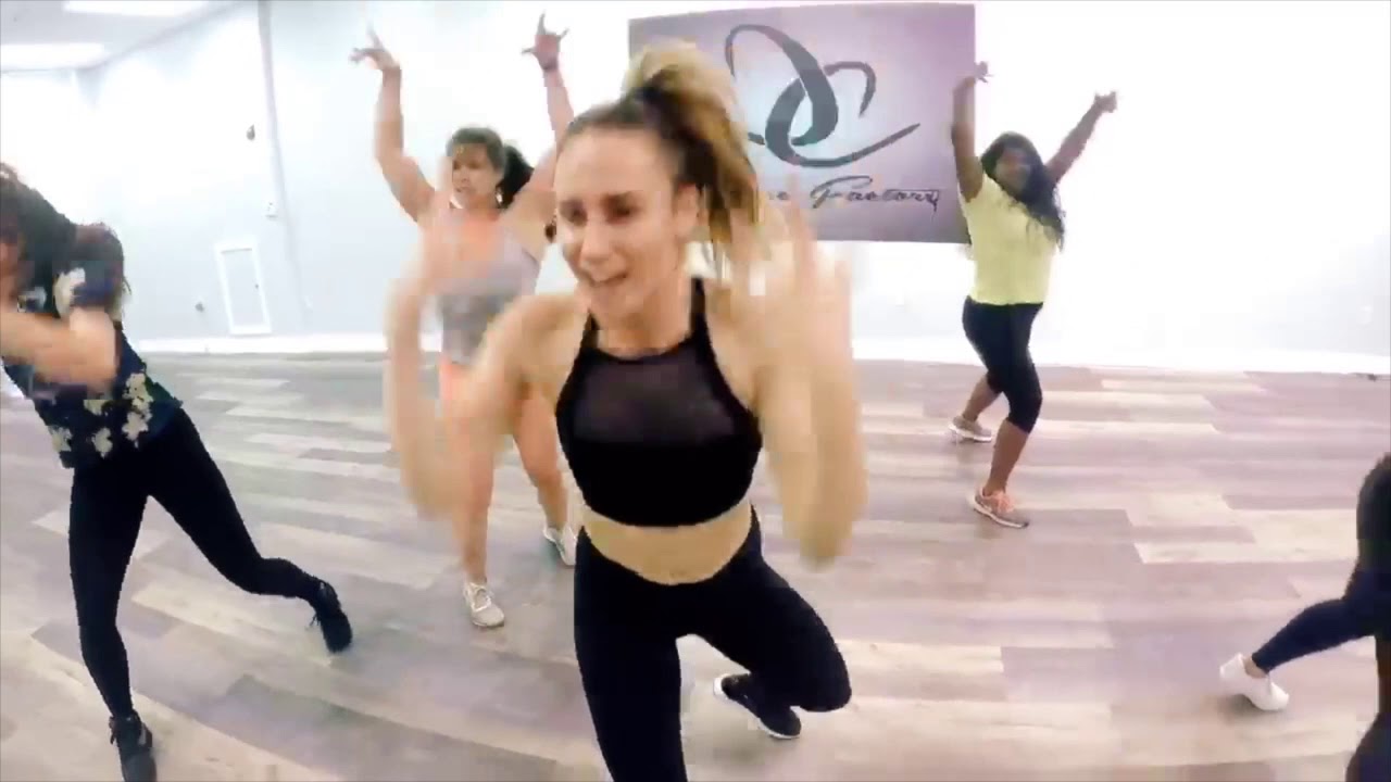 Megatron 💖 | Dance | #ChristieChoreo - YouTube