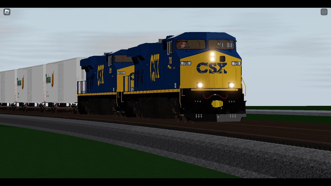 CSX 700 Leads Reefer/Intermodal Pass Undeveloped Sanford Station - YouTube