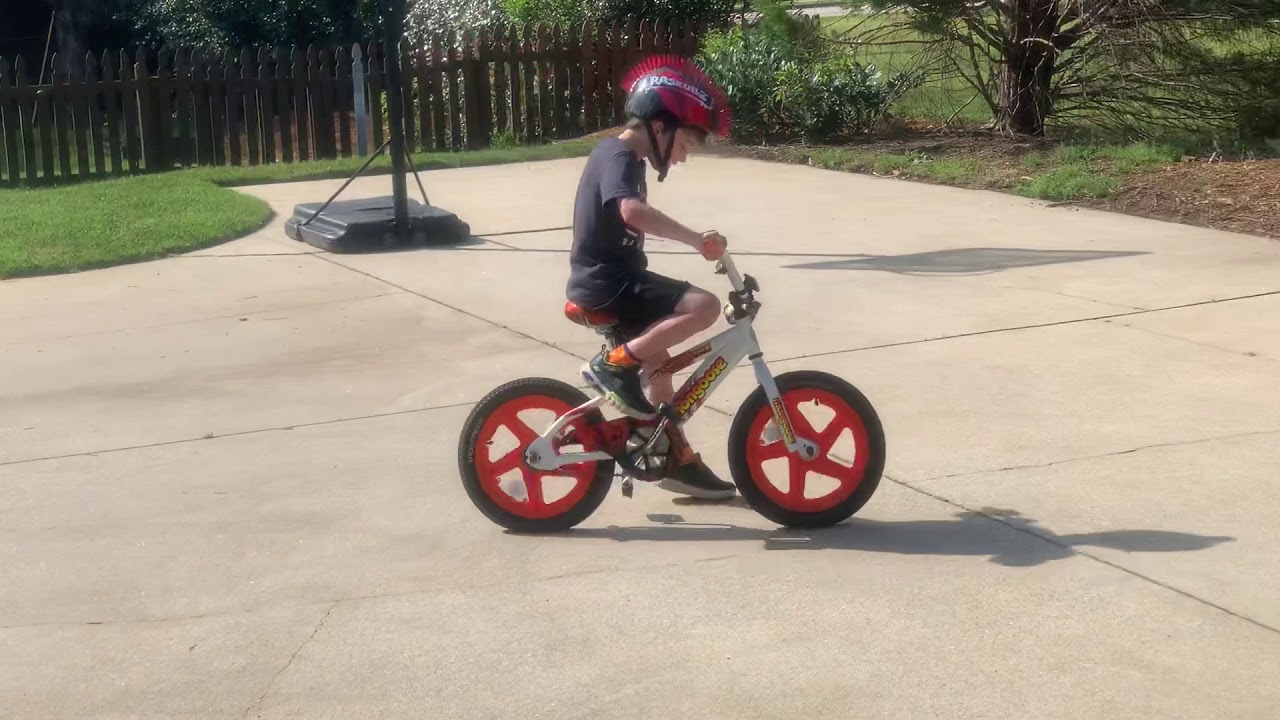 Learning to ride bike - YouTube