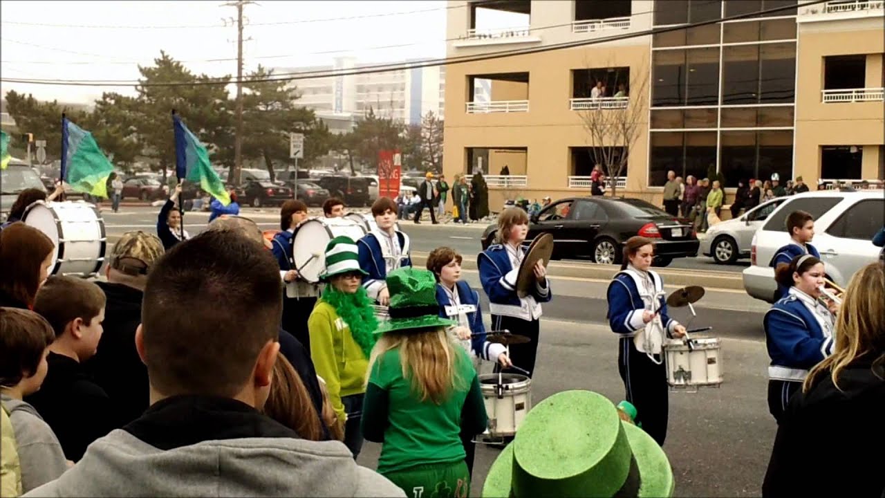 Stephen Decatur Marching Band St. Patrick's Day Parade - YouTube