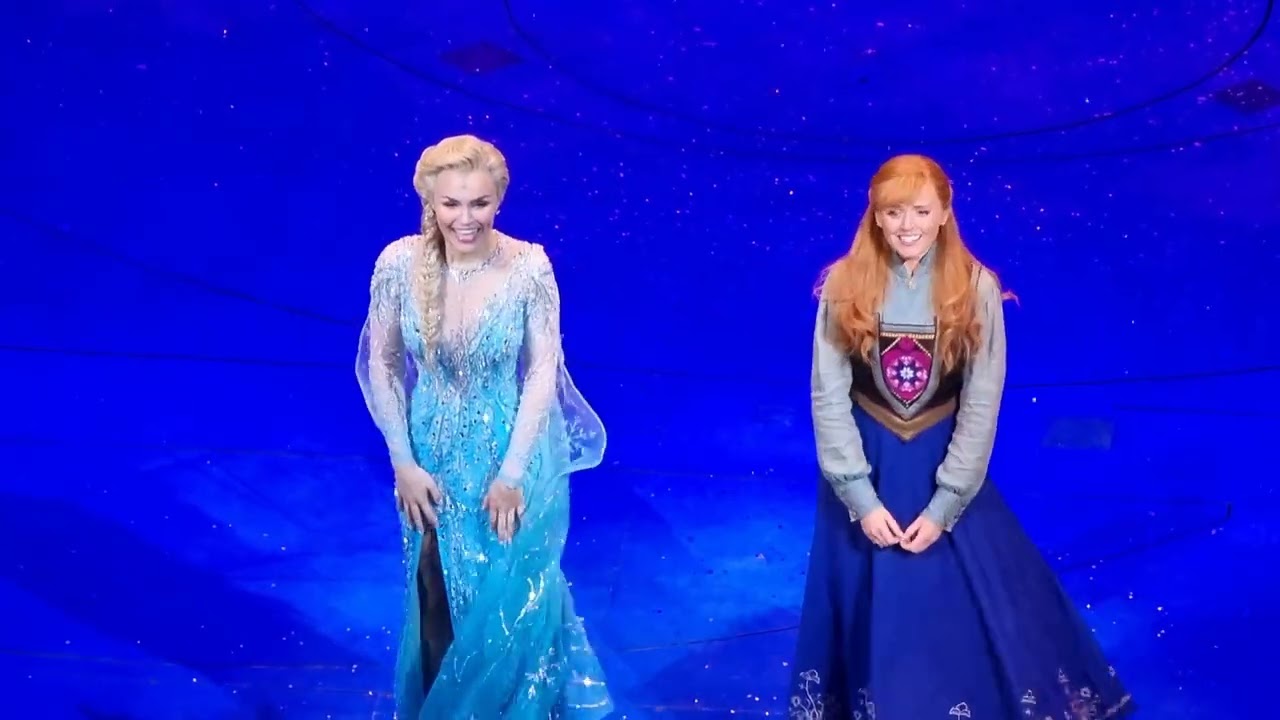 Frozen - The West End Musical, London press night curtain call, 8th ...