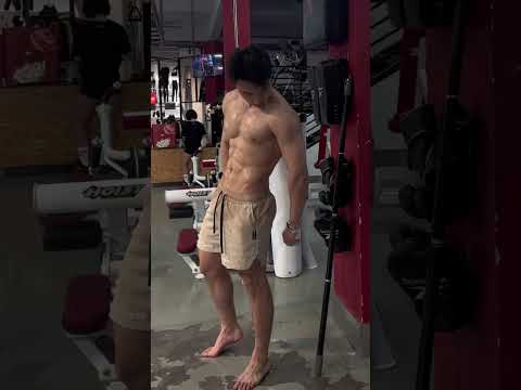 🤜🏻🤛🏻 #gym #hunk #asian