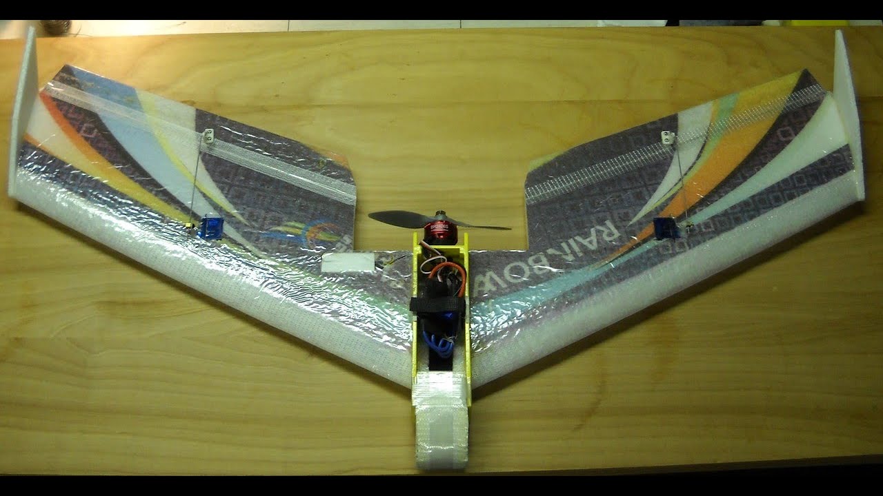 Dancing Wings Rainbow 800mm RC wing flight - YouTube