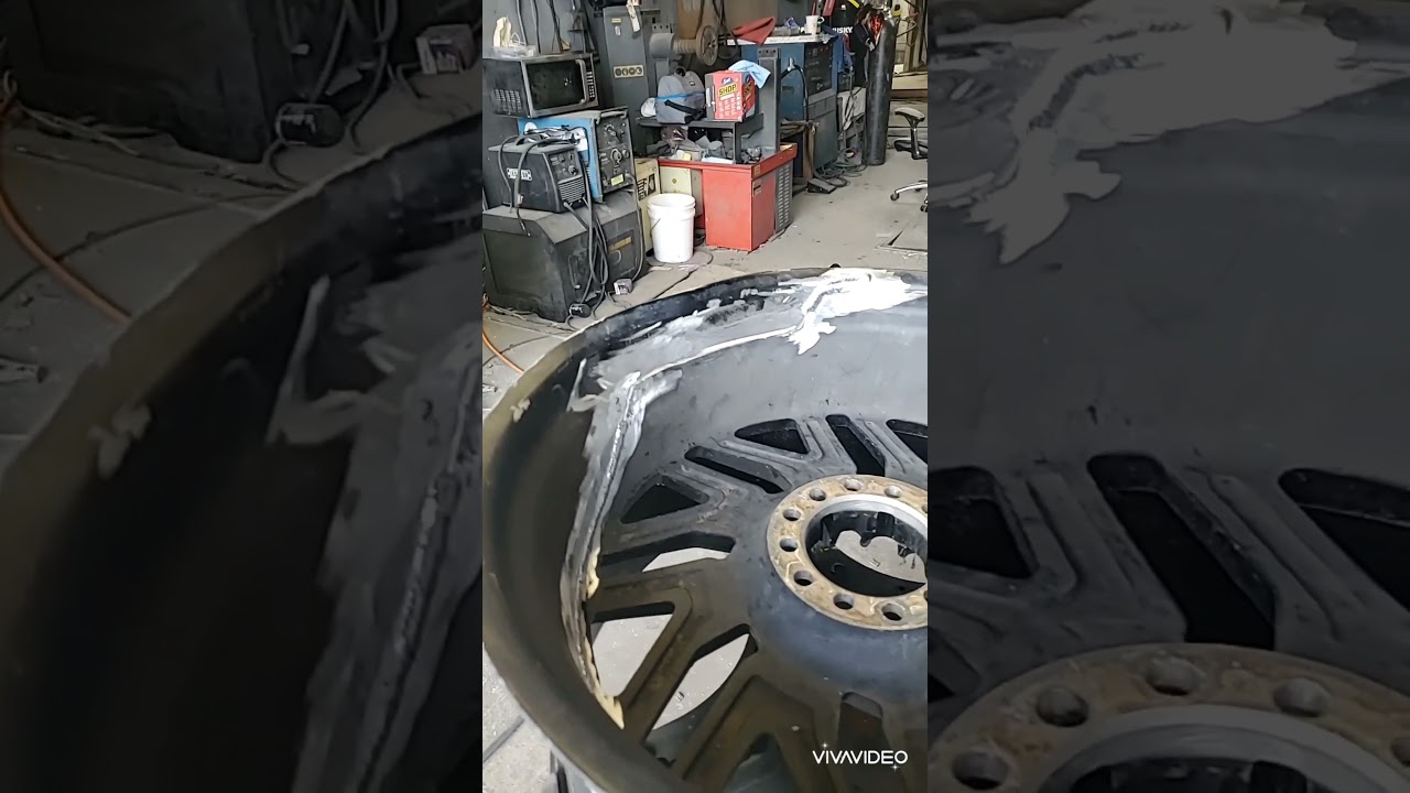 Big cracked wheel repair - YouTube