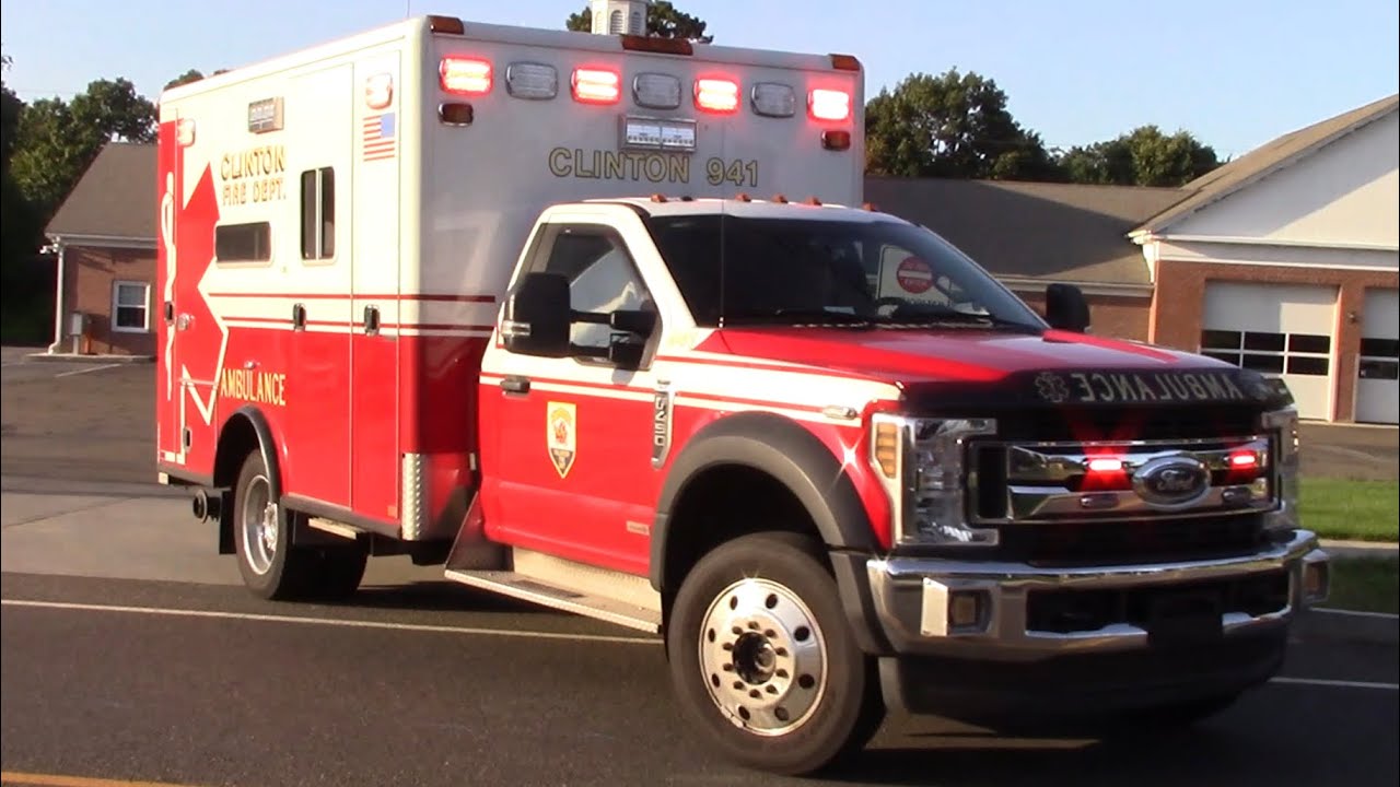 Clinton Fire Department Ambulance 941 Responding - YouTube