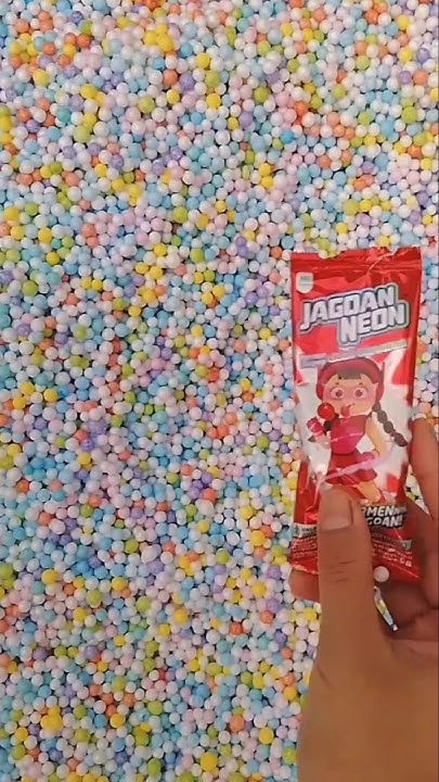 Mencari dan menemukan jajanan permen jagoan neon #jajanan #jajan #shorts #shortvideo #permen ...