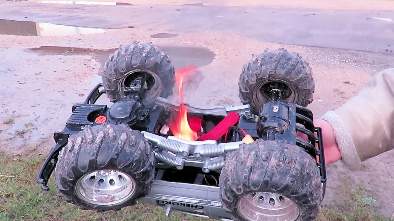 NOT a LiPo fire 200108 RC FastLane Jeep Cherokee - YouTube