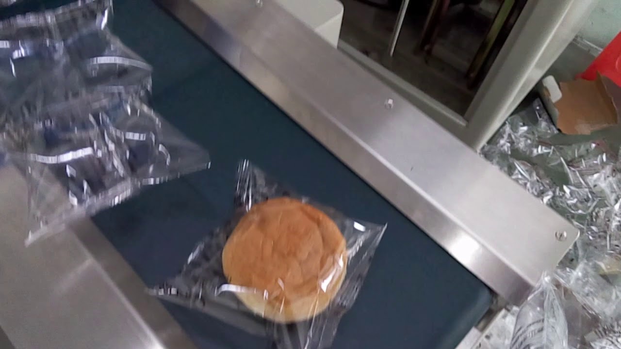 bread packaging machine with nitrogen flushing,cake packing machine ...