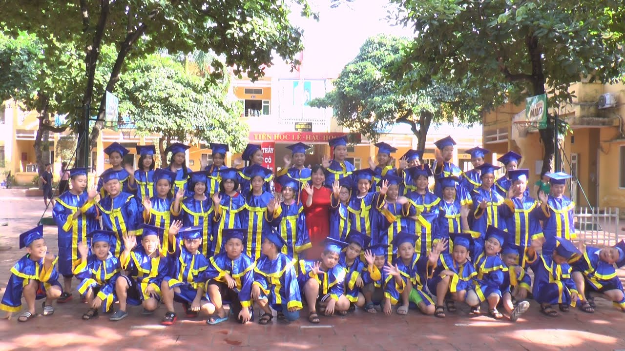 lop 5B TTH SON LOC NIEN KHOA 2015 _ 2020 - YouTube