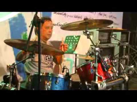 lay phyu - သတိမမူဂူမၿမင္ by ko nay win - YouTube