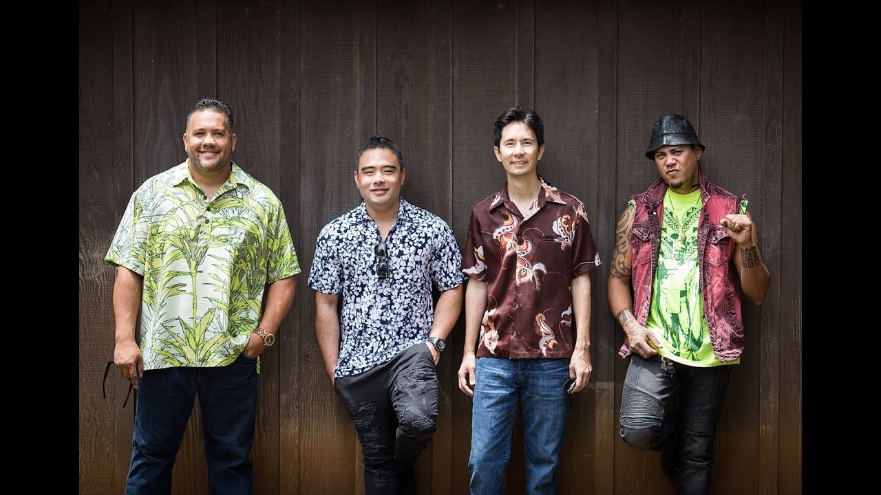 Pakele Live featuring Iron Mango from The Willows - YouTube