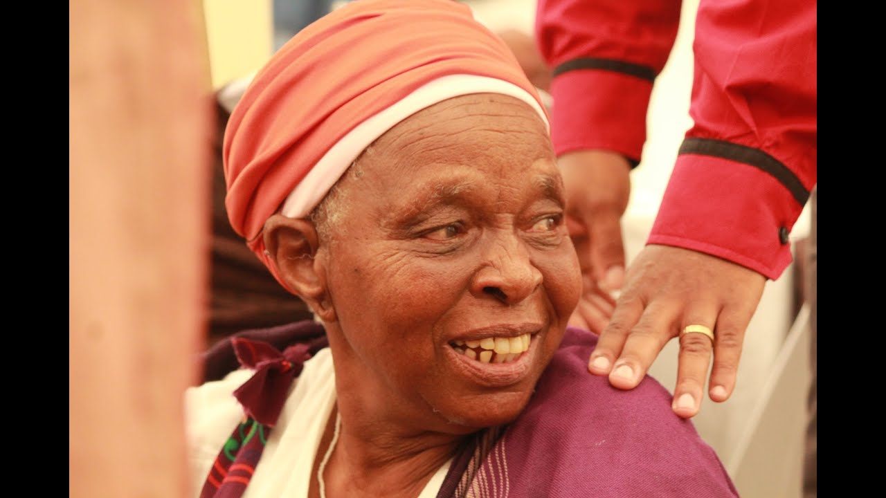 uGogo MaJeza Wa itjukutja Un edited version - YouTube
