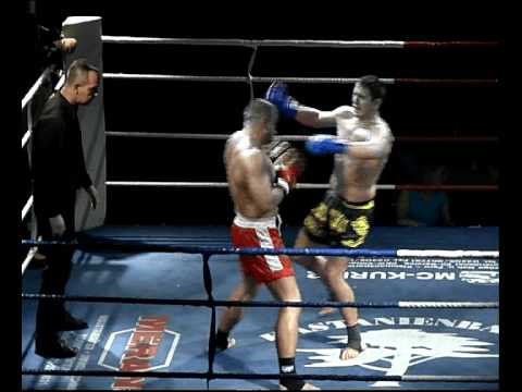 Great Kickboxing Fight, Fighter toni part 3 - YouTube