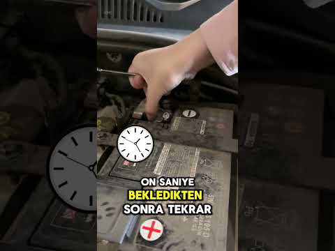 Akünün negatif terminalini 10 saniye boyunca serbest bırakın, motor arıza lambası sönecektir