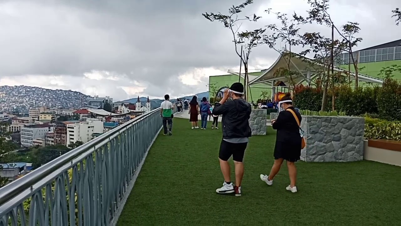 SM BAGUIO ROOF TOP - YouTube