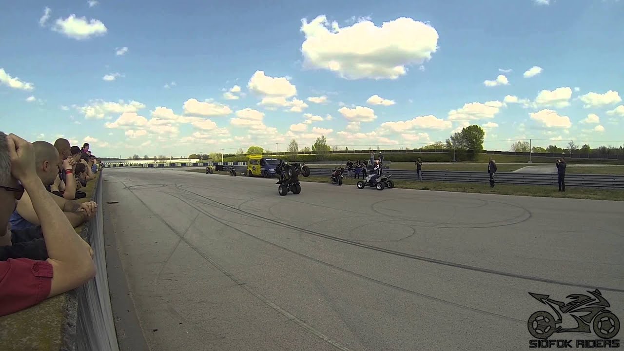 Siófok Riders #46 Erdős Balázs és Erdei Csaba Stunt Show - Euroring ...