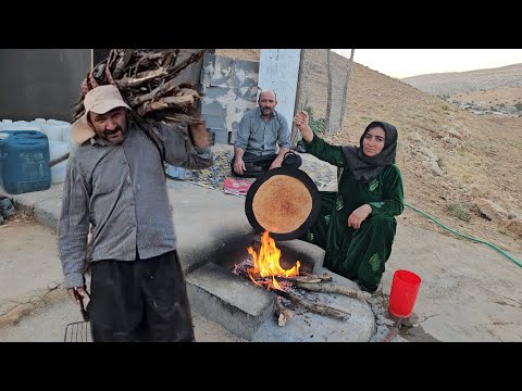 Ahmad went to the mountain to collect firewood; the smell of fresh bread filled the mountain hut.