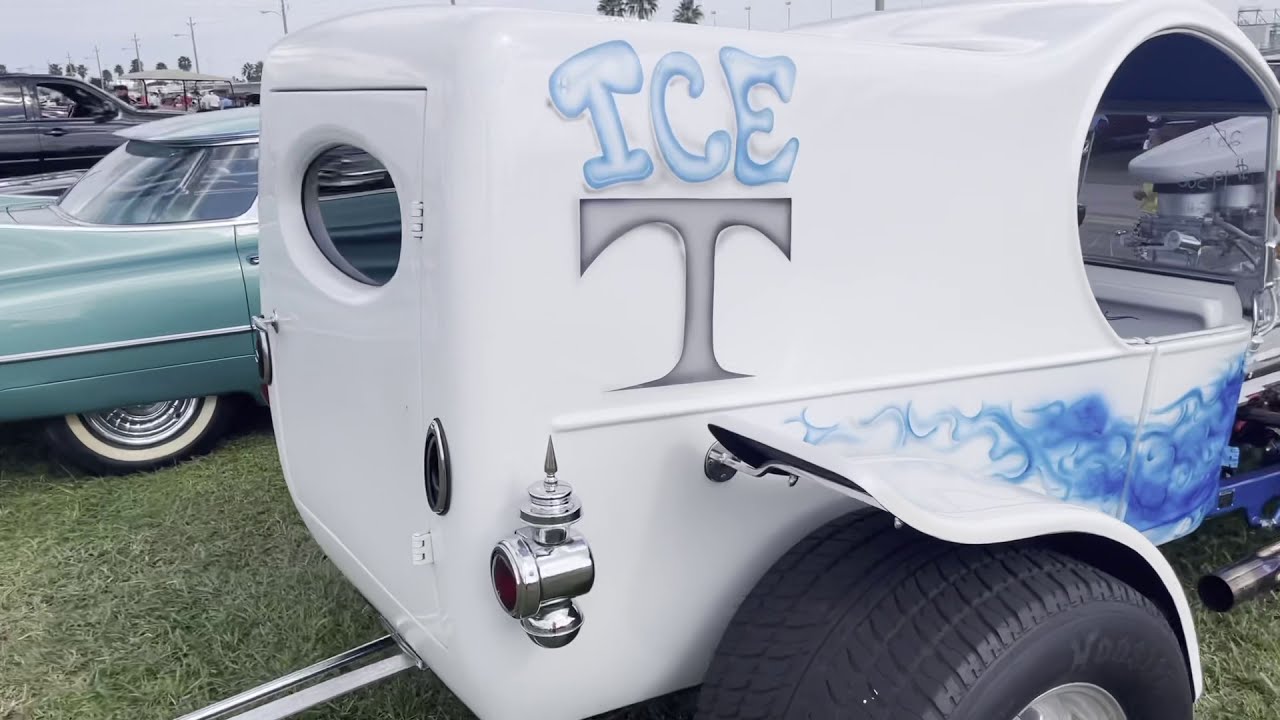 Daytona Beach Turkey Rod Run 2020 Classic cars hot rods rat rods muscle ...